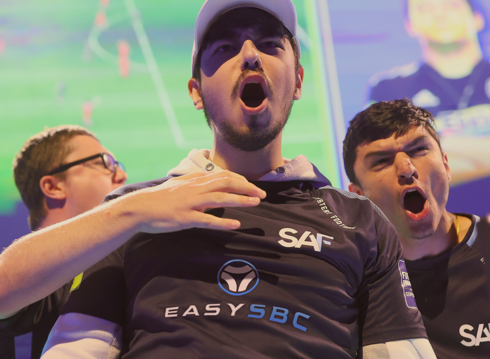 EA FC 26 SBC Solutions, AI Squad Builder, Evolutions & Meta Ratings ...